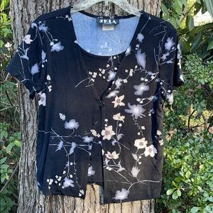 JKLA California | Tops | Jkla California Blk Floral Stretch Layer ...